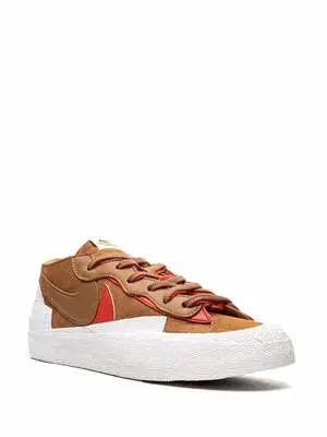 Nike X Sacai Blazer Low Sneakers - Brown