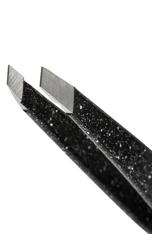 TWEEZERMAN Dusted Slant Tweezer - Onyx