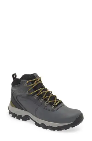 Columbia Hiking Boots Graphite/ Black