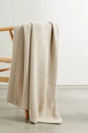 Brunello Cucinelli Ribbed Cashmere Blanket - Neutrals