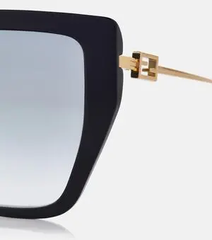 Fendi Baguette Oversized Sunglasses