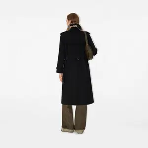 Burberry Long Waterloo Heritage Trench Coat - Black
