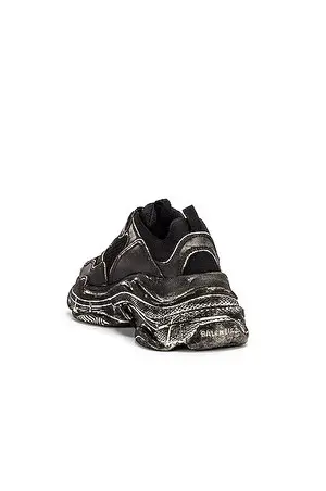 Balenciaga Triple S Sneaker In Black