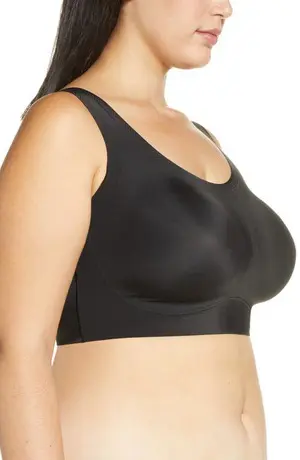 TRUE & CO True Body Lift + Scoop Neck Wireless Bra - Black