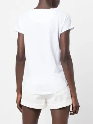 Closed Round Neck Cotton T-shirt