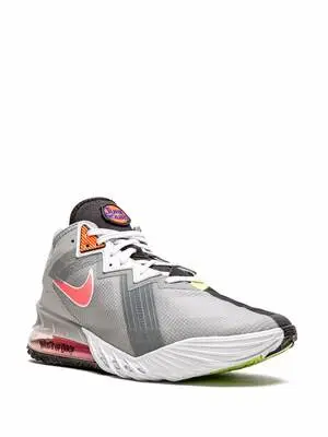 Nike X Space Jam Lebron 18 Low Bugs Vs Marvin Sneakers - Grey