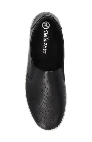 BELLA VITA Avianna Slip-on Sneaker