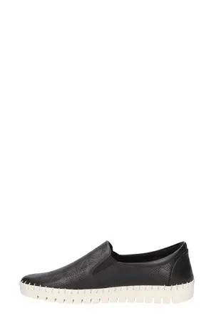 BELLA VITA Avianna Slip-on Sneaker