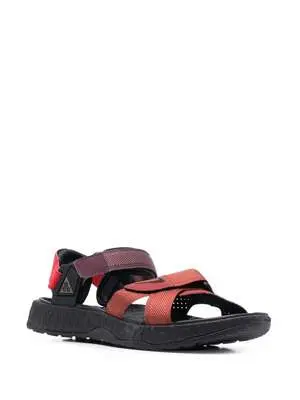 Nike Air Deschutz Sandals