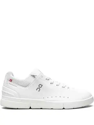 On The Roger Advantage Sneakers