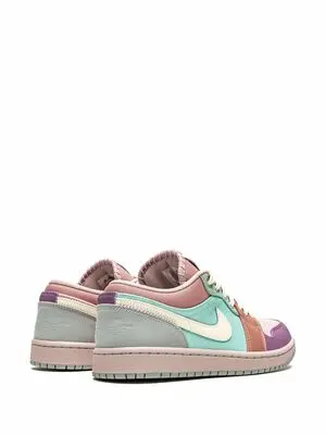 JORDAN Air 1 Low Se Sneakers - Pink