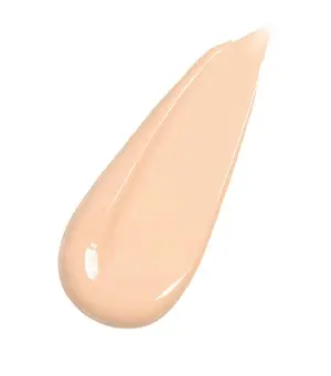 HUDA BEAUTY Fauxfilter Luminous Matte Liquid Foundation