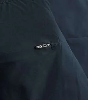 On Hybrid Shorts - Navy