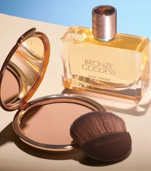 Estée Lauder Bronze Goddess Bronzing Powder - Brown