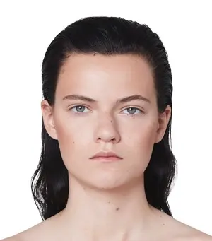 Gucci Poudre De Beauté Éclat Soleil - Beige