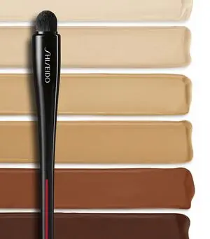 SHISEIDO Tsutsu Fude Concealer Brush