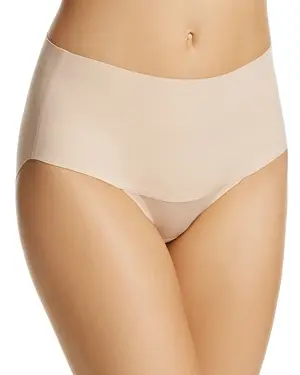 Smooth finish thong shapewear