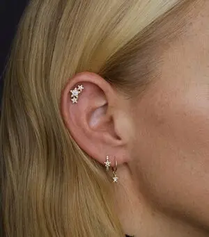 MARIA TASH Diamond Three Star Garland Threaded Single Stud Earring