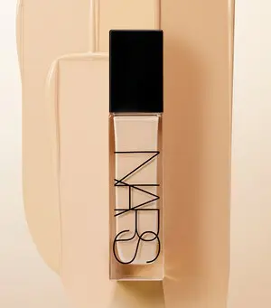 NARS Natural Radiant Longwear Foundation - Beige