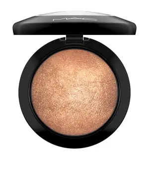 MAC COSMETICS Mineralize Skinfinish - Nude