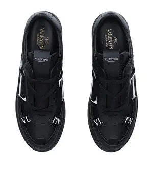 Valentino Garavani Leather Vl7n Bands Sneakers - Black
