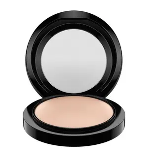 MAC COSMETICS Mineralize Skinfinish Natural Nude
