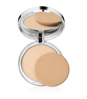 CLINIQUE Stay-matte Sheer Pressed Powder - Neutral