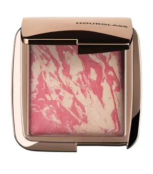 HOURGLASS Ambient Lighting Blush Pink