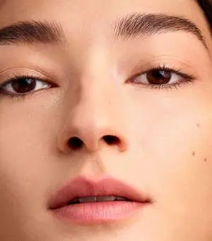 WESTMAN ATELIER Vital Skin Foundation Stick - Beige