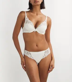 Simone Perele Embroidered Wish Tanga - Ivory