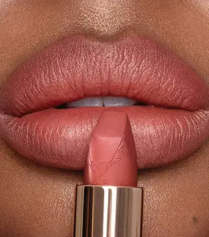 Charlotte Tilbury Matte Revolution Lipstick - Pink