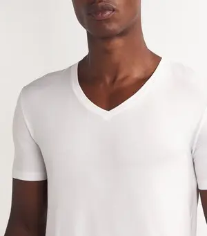 Hanro Cotton Superior V-neck T-shirt