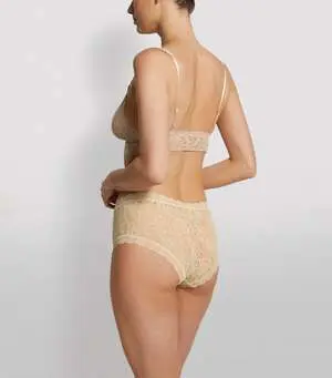 Hanky Panky Signature Lace Boyshorts - Nude