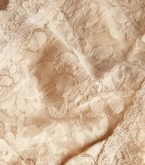 Hanky Panky Signature Lace Boyshorts - Nude