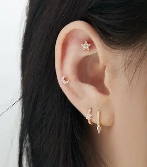 MARIA TASH Gold And Diamond Star Threaded Stud Earring - White