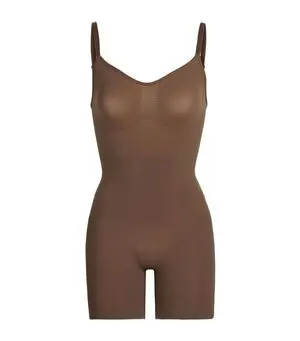 SKIMS Mid-thigh Sculpting Bodysuit