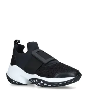 ROGER VIVIER Viv' Run Sneakers - Black