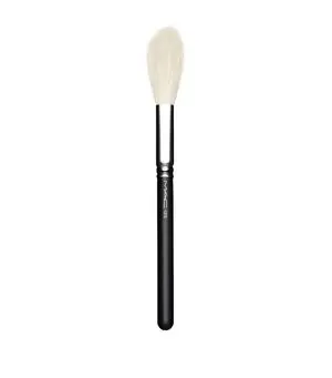 MAC COSMETICS Mac 137 Long Blending Brush Long Blending