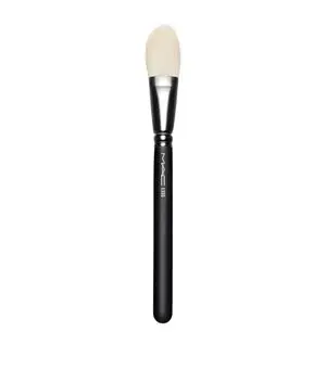 MAC COSMETICS Brush