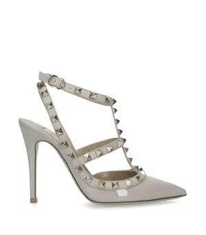 Valentino Garavani Leather Rockstud Pumps - Nude