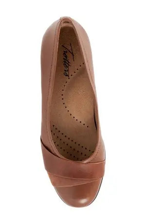 Trotters Danni Leather & Suede Flat - Saddle