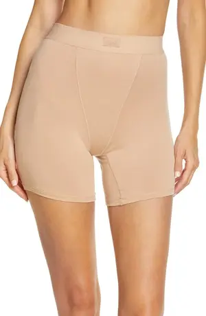 SKIMS Boyfriend Boxers Clay