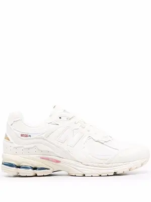 NEW BALANCE 2002r Protection Pack Sneakers - White
