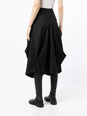 Goen.j Structured Draping Midi Skirt