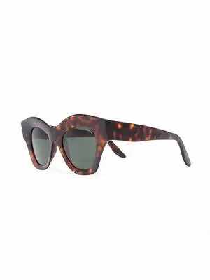 LAPIMA Tessa Sunglasses