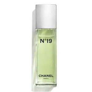 Chanel N°19 Eau De Toilette Spray - One-color