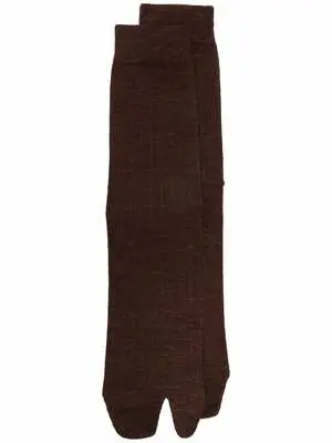 MAISON MARGIELA Tabi Ribbed-knit Socks - Brown