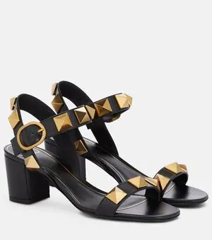 Valentino Garavani Roman Stud Leather Sandals - Black