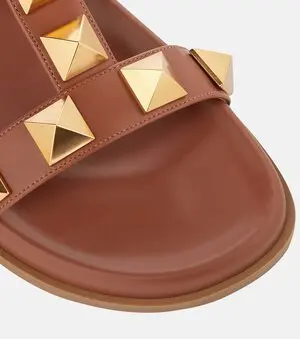 Valentino Garavani Roman Stud Leather Slides - Brown