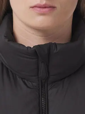 Burberry Cropped Padded Jacket - Black